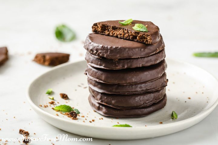 Easy Low Carb Keto Copycat Girl Scout Thin Mints - Sugar-Free Mom