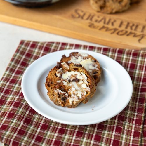 Easy 90 second Keto Cinnamon Raisin English Muffin - Sugar-Free Mom